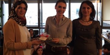 Jülide Ateş Kimdir? - MaksatBilgi