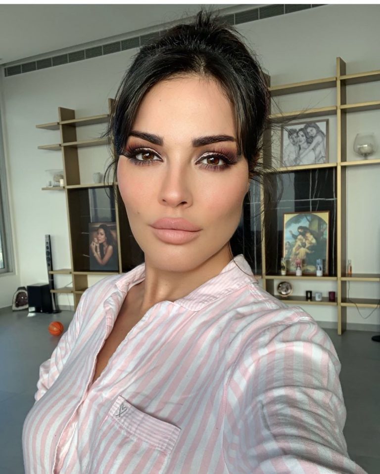 Nadine Nassib Njeim Kimdir? - MaksatBilgi