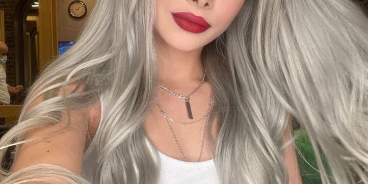 Merve Yalçın Kimdir? - MaksatBilgi