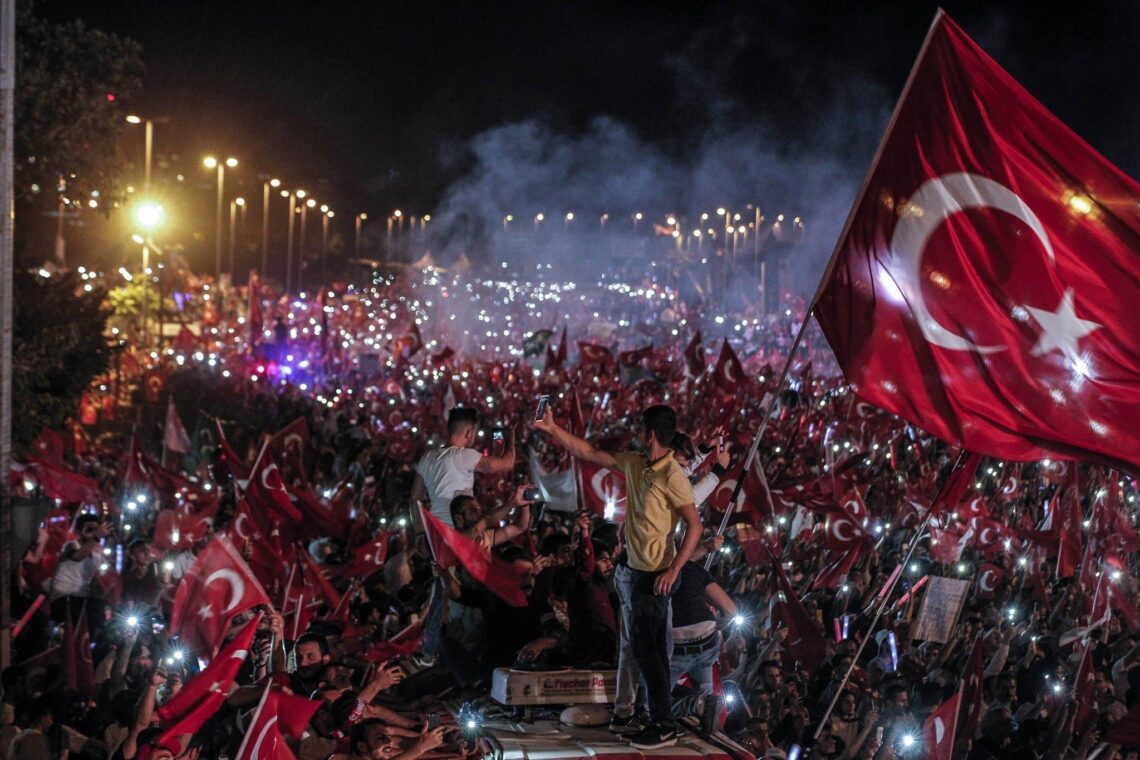 15 Temmuz Darbe Girişimi Nedir? Nasıl Olmuştur? - MaksatBilgi