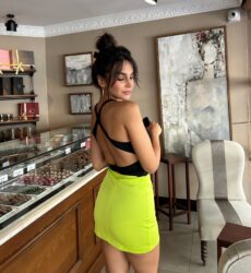 Sahra Şaş Kimdir? - MaksatBilgi