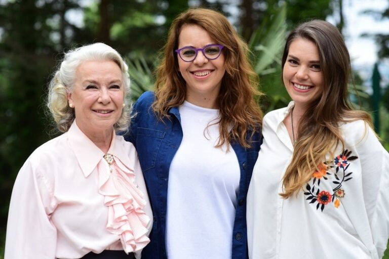 Zeynep Günay Kimdir? - MaksatBilgi